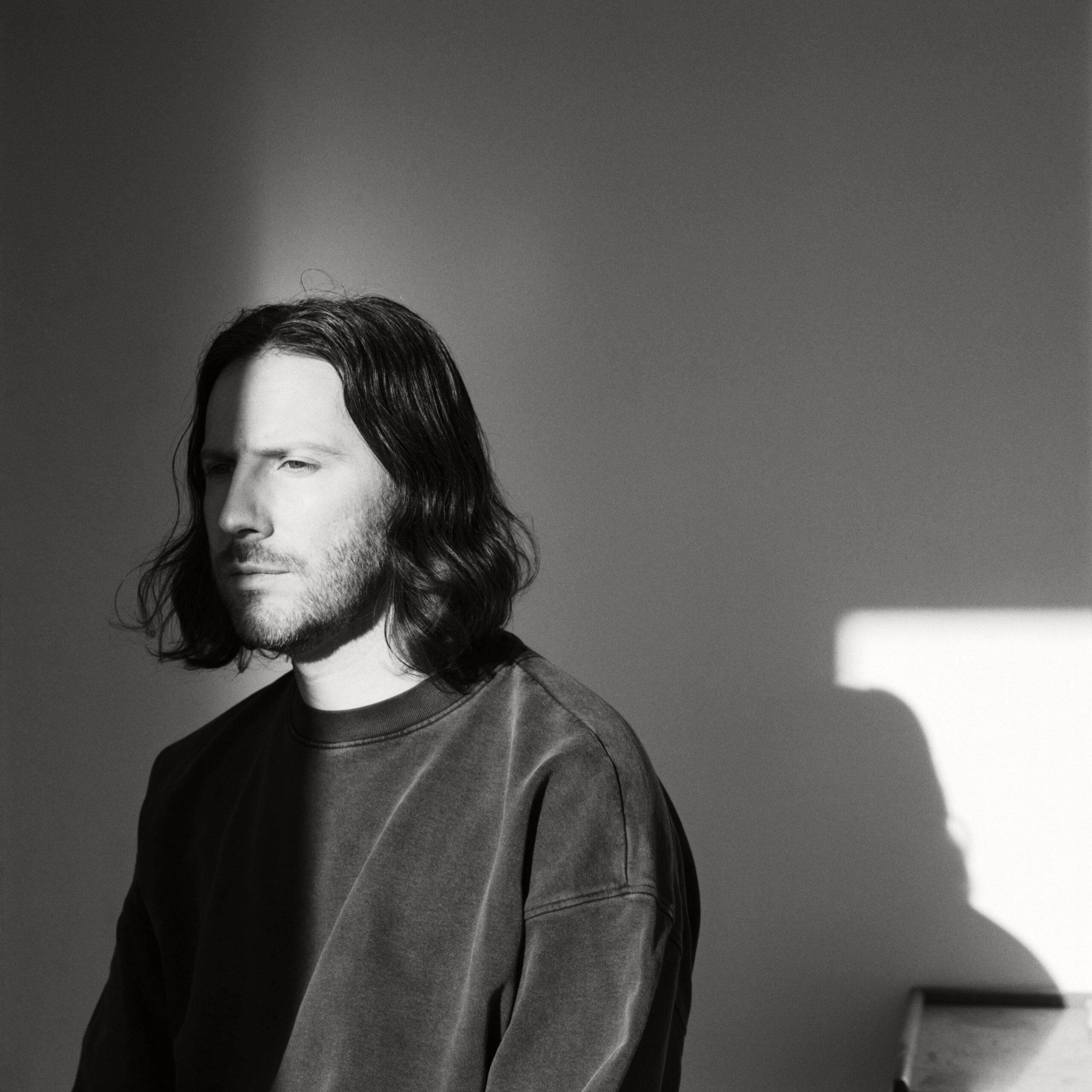 MOMO – Rival Consoles